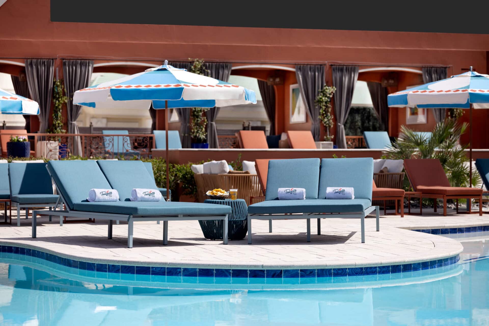 Tailgate Beach Club - The Official Pool Party Guide [2026]