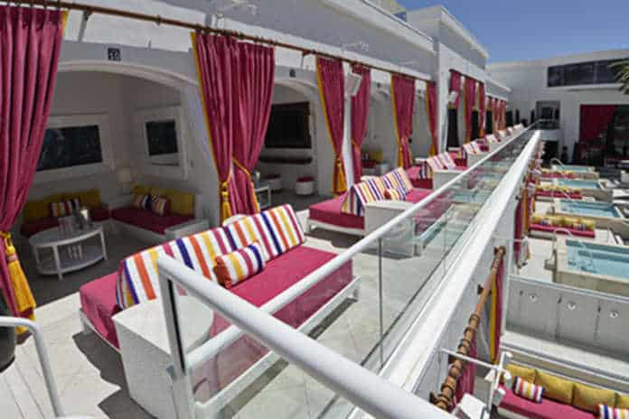 Drai's Beach Club Bottle Service Pricing, Menu & VIP Reservations